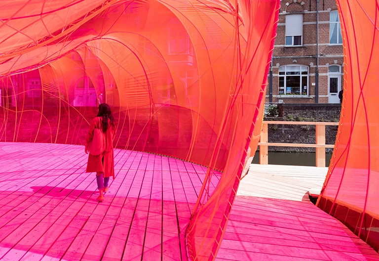 Be unexpected, or be invisible - Aesthetic